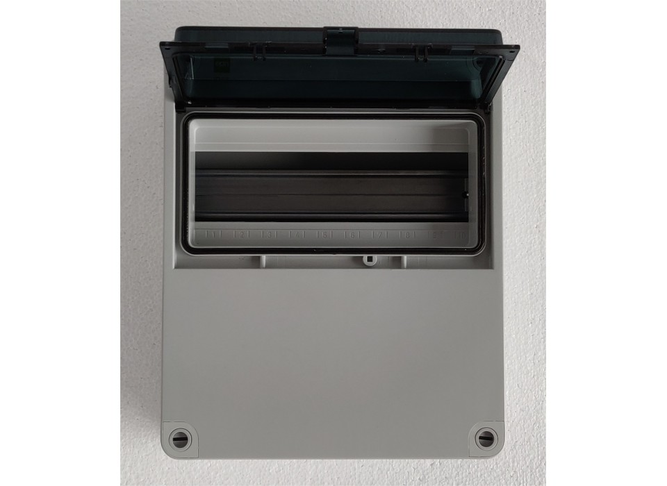 Enclosure IP65 with DIN rail