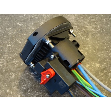 Type 2 Socket with cabling and Actuator